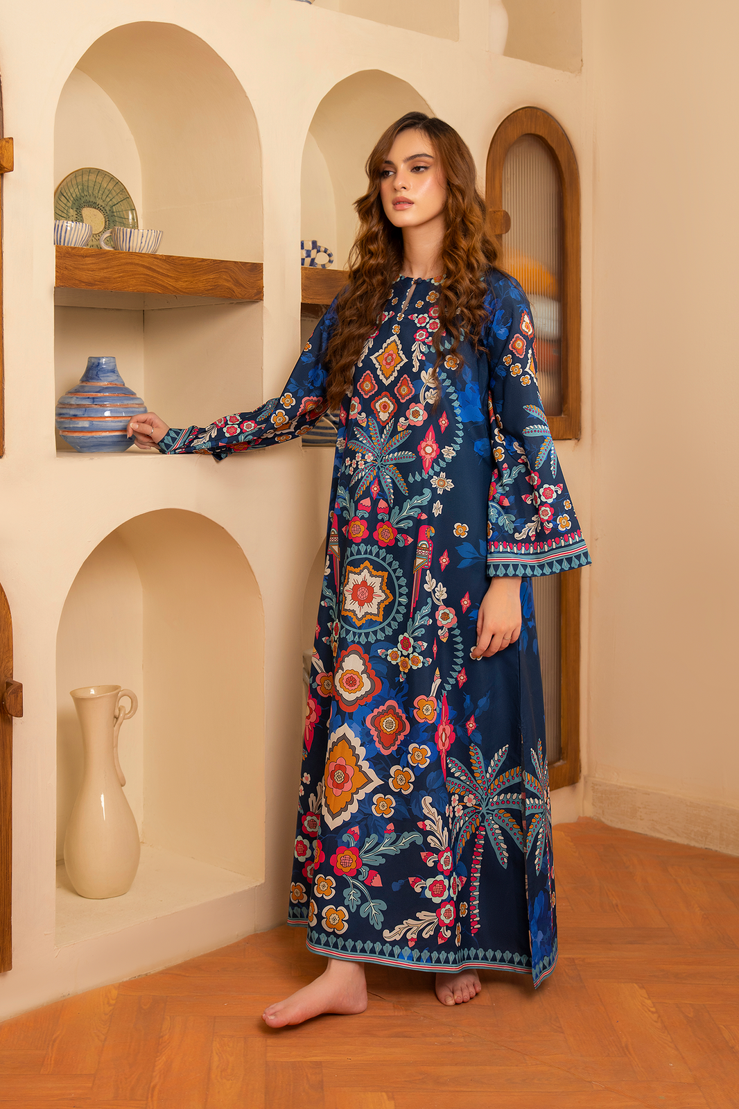 Reflect Studio brings you contemporary women’s clothing in Pakistan.