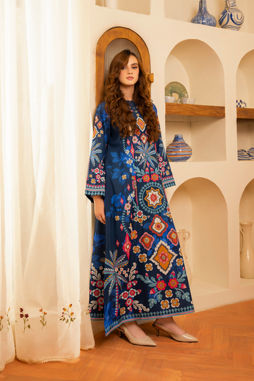Reflect Studio brings you contemporary women’s clothing in Pakistan.